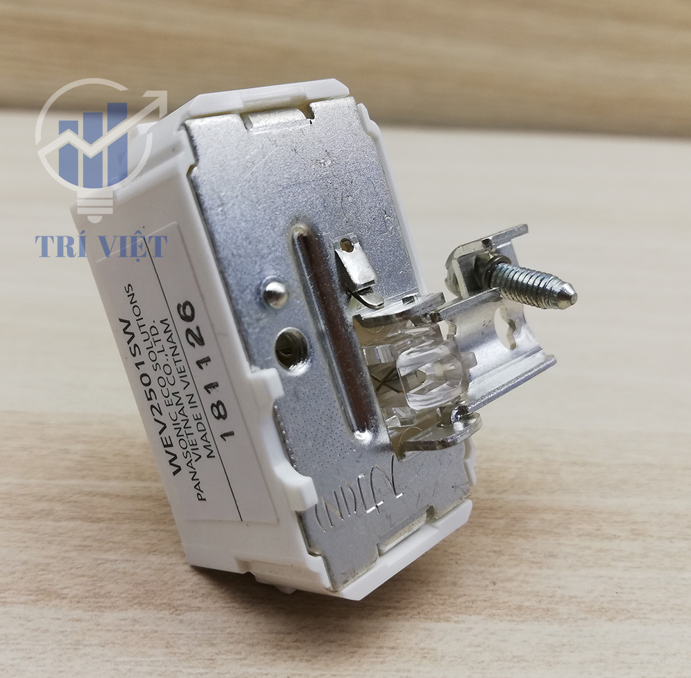 Ổ Cắm TV/ Hạt Tivi Panasonic WEV2501SW - Hàng Chính Hãng